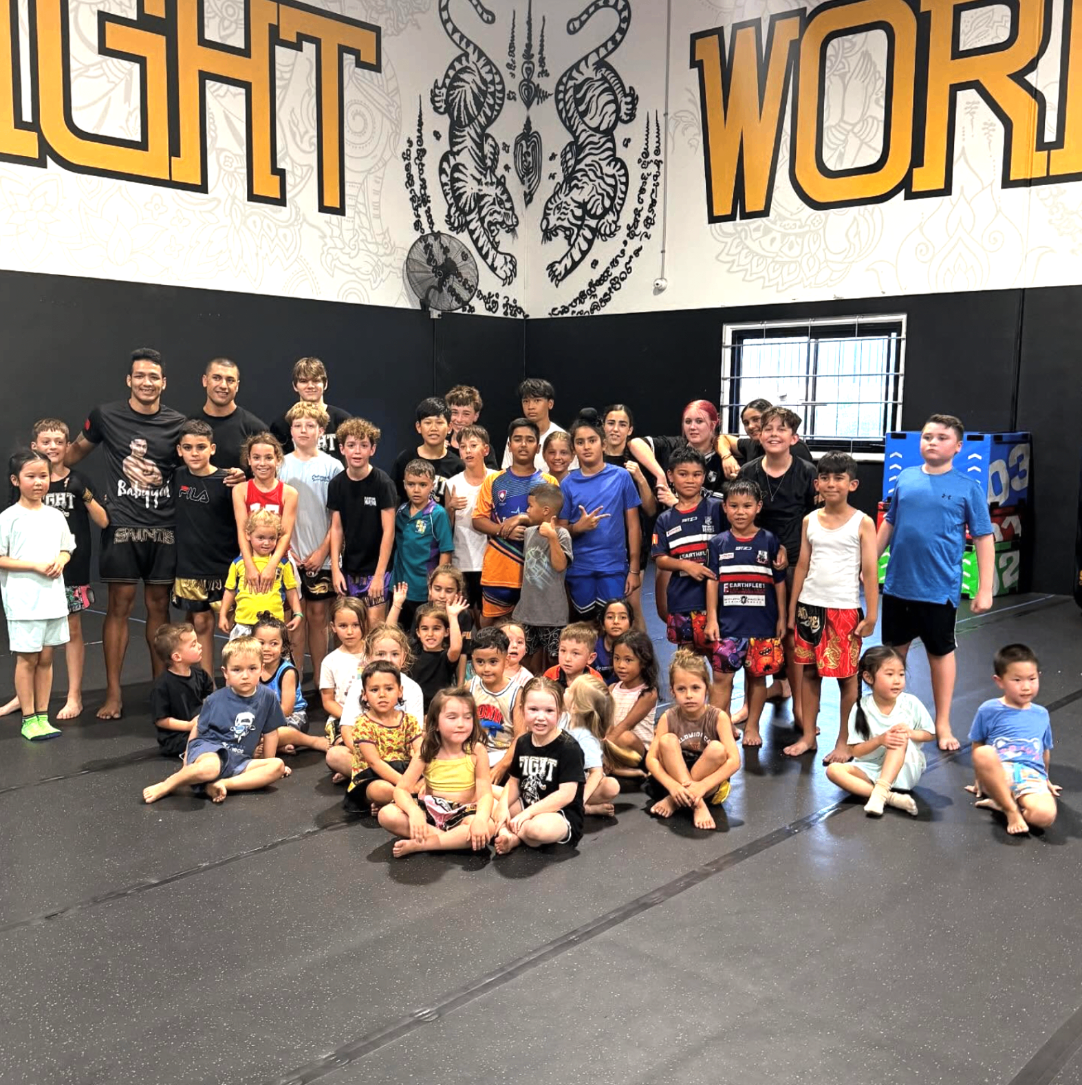 Fight World Australia | Muay Thai, Boxing, BJJ & MMA in Helensvale